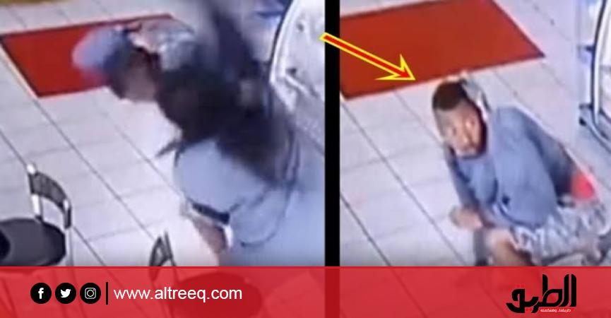 شاهد … اعتداء شابة بالضرب المبرح على رجل تحرش بها المنوعات الطريق