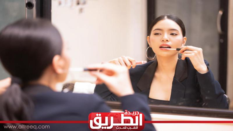 «للمعزين ولأهل المتوفي».. خبيرة التجميل تقدم طرق لتطبيق مكياج العزاء ...