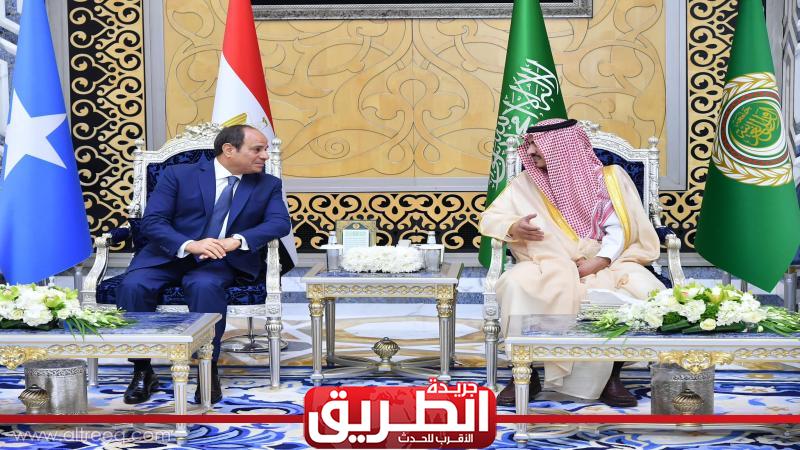 متحدث الرئاسة ينشر صور استقبال الرئيس السيسي قبل حضور قمة جدة الأخبار