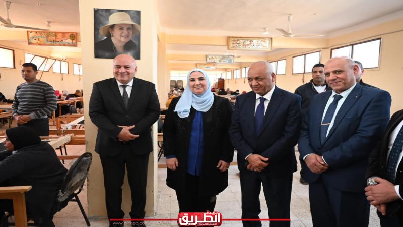 وزيرة التضامن تتفقد مشروع المجمع الصناعي للمرأة والشباب في قنا ...